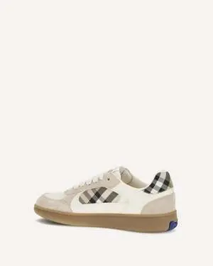 Burberry Terrace Leather And Check Sneakers - Beige