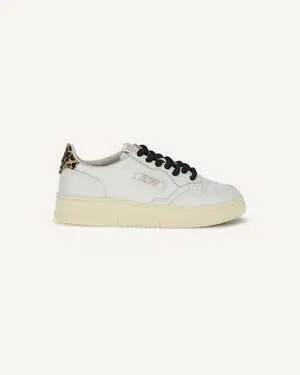 AUTRY Medalist Low Leather Sneakers