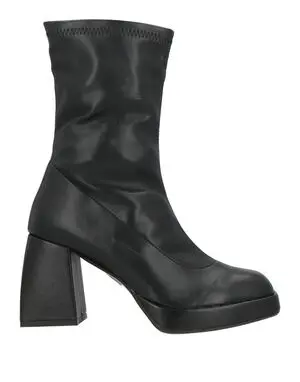 NILA & NILA Ankle Boots