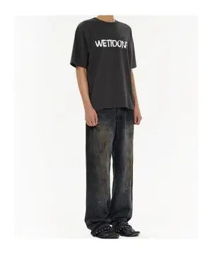 We11Done Logo-painted T-shirt