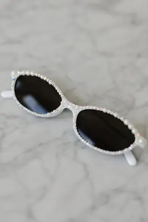 UNTAMED PETALS Embellished Sunglasses
