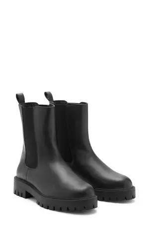 Mango Lug Sole Chelsea Boot - Black
