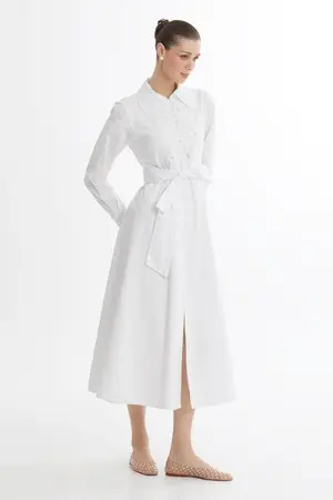GIZIA Embroidered Detail Midi Dress