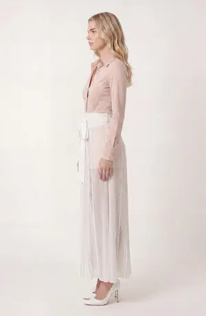 MODENAIRE Sheer Lace Panel Pleated Maxi Skirt