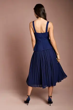 Coast Bandage Square Neck Pleated Midi Dress