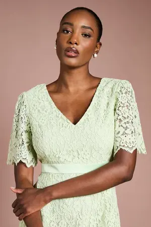 Coast Scallop Hem V-neck Lace Midi Dress