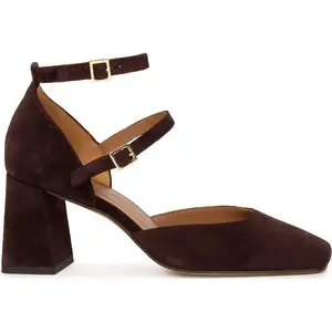 Bobbies Pointed Toe Shoes For Women