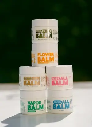 ZIZIA BOTANICALS Gym Essentials