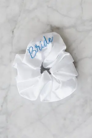 UNTAMED PETALS Bride Scrunchie
