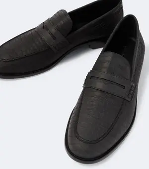 Manolo Blahnik Croc-effect Leather Loafers