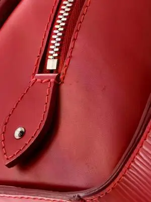 LOUIS VUITTON Epi Leather Pont Neuf Nm Pm Satchel - Red