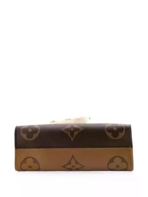LOUIS VUITTON Onthego Tote Reverse Monogram Giant East West Shoulder Bag