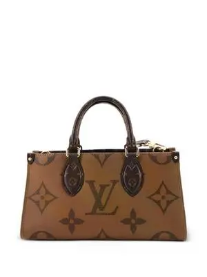 LOUIS VUITTON Onthego East West Shoulder Bag