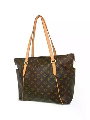 LOUIS VUITTON Monogram Totally Mm Shoulder Bag - Brown