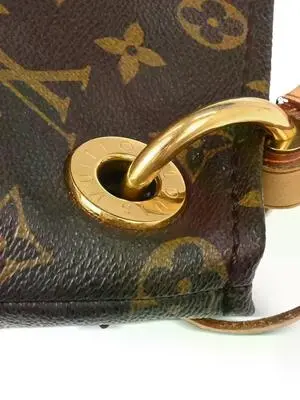 LOUIS VUITTON 2011 Monogram Artsy Mm Tote Bag