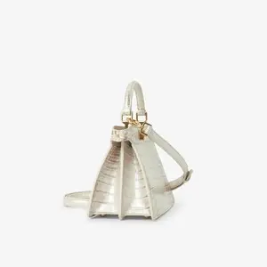 Fendi Peekaboo Iseeu Petite Bag