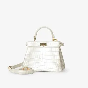 Fendi Peekaboo Iseeu Petite Bag