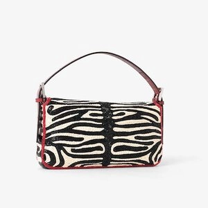 Fendi Baguette 26424