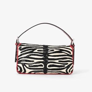 Fendi Baguette 26424