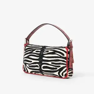 Fendi Baguette 26424