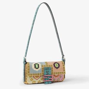 Fendi Baguette 26424 Re-edition