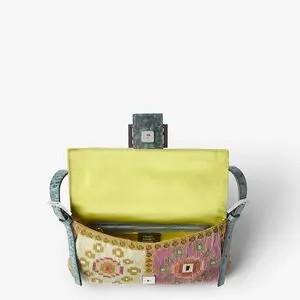 Fendi Baguette 26424 Re-edition