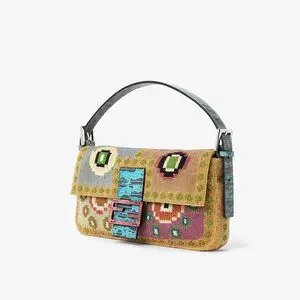 Fendi Baguette 26424 Re-edition
