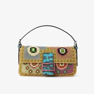 Fendi Baguette 26424 Re-edition