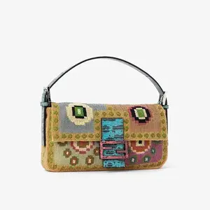Fendi Baguette 26424 Re-edition
