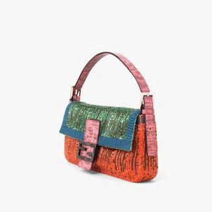 Fendi Baguette® 26424