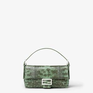 Fendi Baguette 26424 - Green