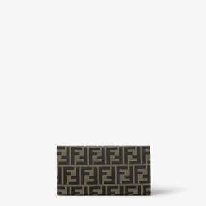 Fendi Tube Continental With Chain