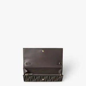 Fendi Tube Continental With Chain