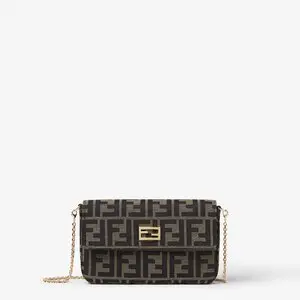 Fendi Tube Wallet On Chain