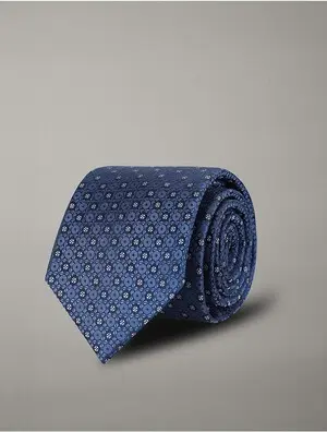 Calvin Klein Angelis Medallion Tie