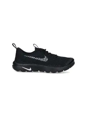 Comme Des Garçons Minimalist Statement Sneakers - Black