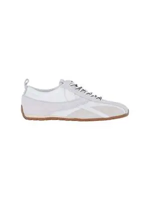 ALOHAS Fashion-forward Round Toe Sneakers - White