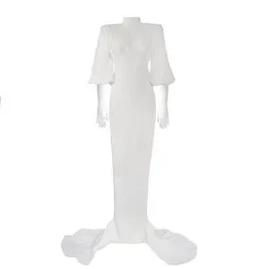 VESTIAIRE D'UN OISEAU LIBRE Pearl Train Gown - White