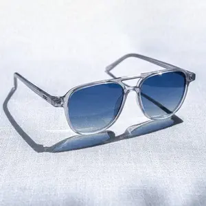 WMP EYEWEAR Hayden 53mm Double Bridge Aviator Polarized Sunglasses - Crystal Mist