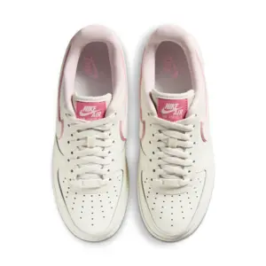 Nike Air Force 1 '07 Essential Shoes