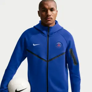Nike Paris Saint-germain Tech Fleece Windrunner Soccer Full-zip Hoodie