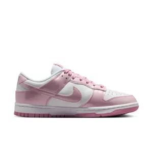 Nike Dunk Low Se Shoes