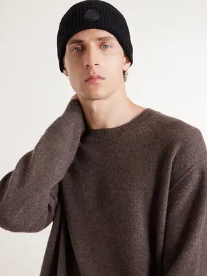 Moncler Logo-appliquéd Wool And Cashmere-blend Beanie