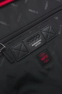 Hugo Holdall With Silver-tone Hardware