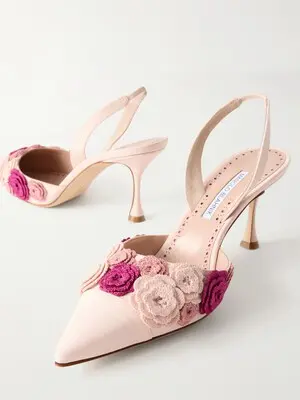 Manolo Blahnik Svemutasli 70 Embellished Crochet-trimmed Leather Pumps