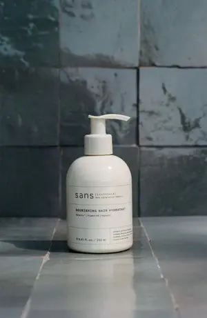 SANS CEUTICALS Nourishing Hair Hydratant - White - 250ml
