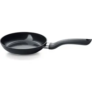 FISSLER ESSENTIAL CERAMIC Ceramic Frying Pan, 9.5 - Black