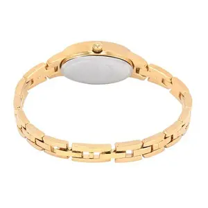 PEUGEOT Modern Oval Link Bracelet Watch- 30x25mm - Gold