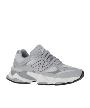 NEW BALANCE 9060 Sneakers