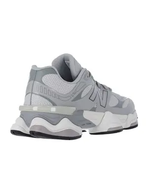 NEW BALANCE 9060 Sneakers